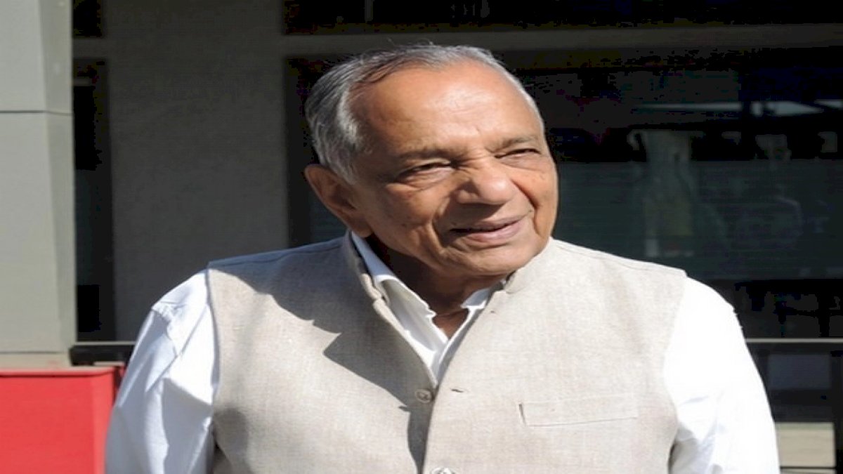 नईदुनिया को ऊँचाइयों तक पहुँचाने वाले इंदौर की दमदार आवाज रहे अभय ...