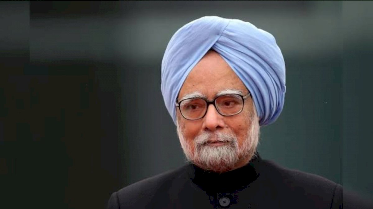 सावरकर नहीं, मनमोहन सिंह के नाम पर हो कॉलेज, DU कॉलेज का शिलान्यास से ...